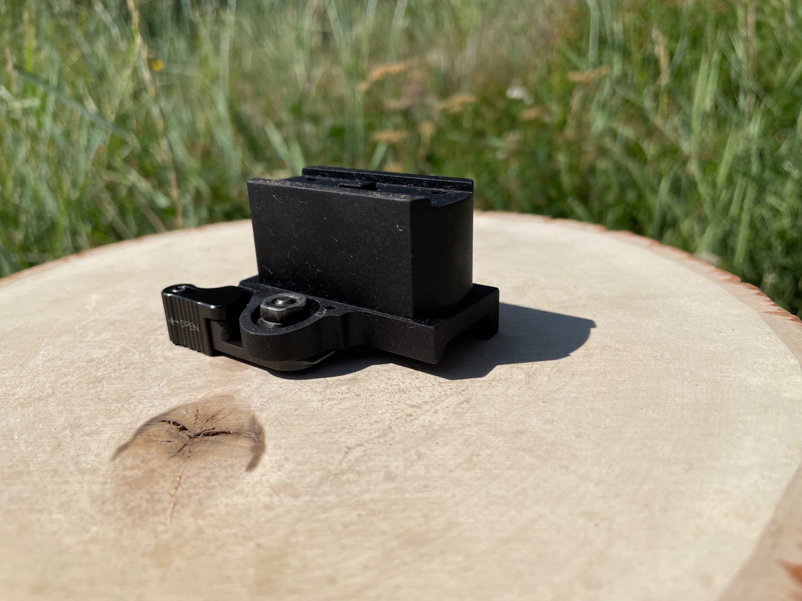 Aimpoint Micro Mount Larue LT660 Q.D | RKB Armory